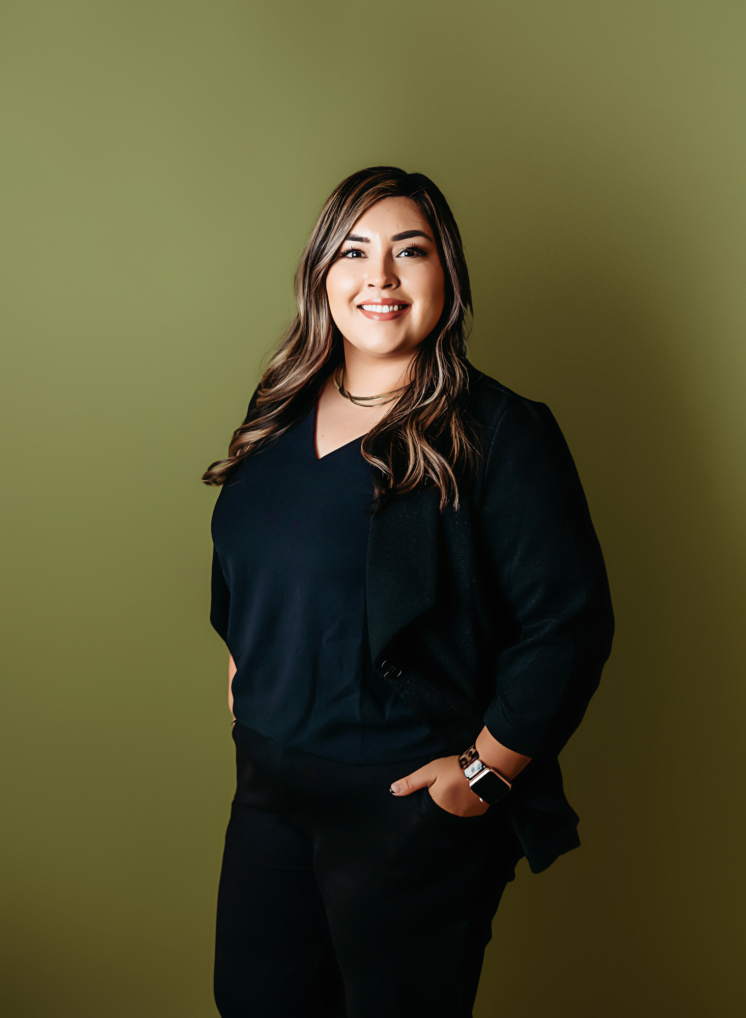 Elevate Your Professional Image : Sacramento Headshot Photographer