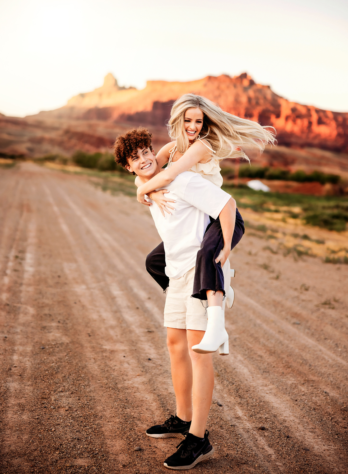 Roseville Photographer: A Self-Tanning Guide for Photoshoots