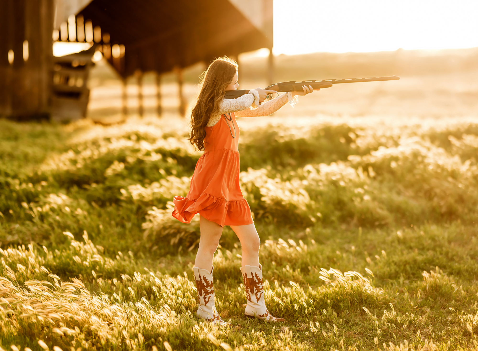 Capturing Western Glam: A Senior Portrait Session with a Twist